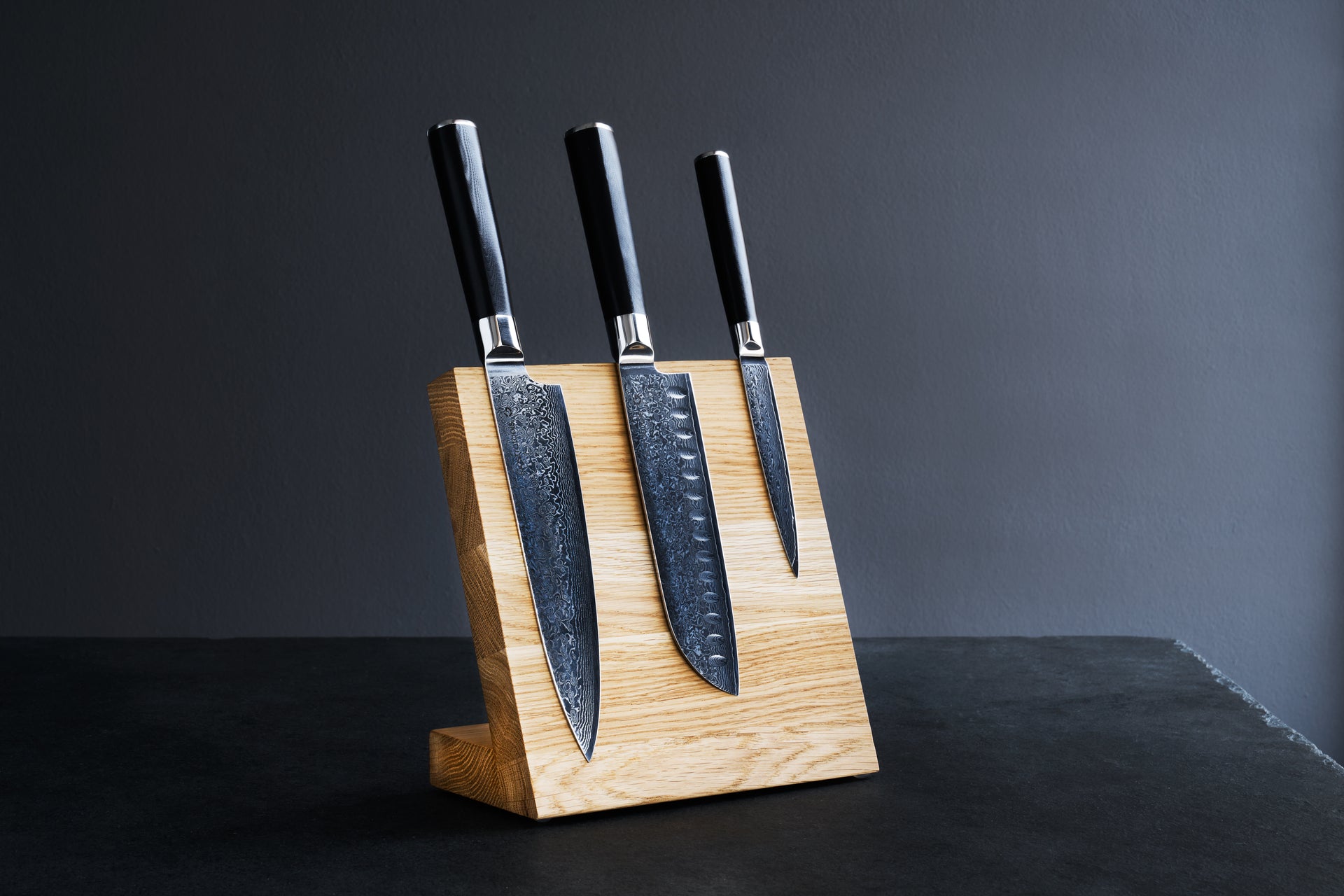 Knife Block - 4 knives | FSC-certified oak wood - Gentle storage